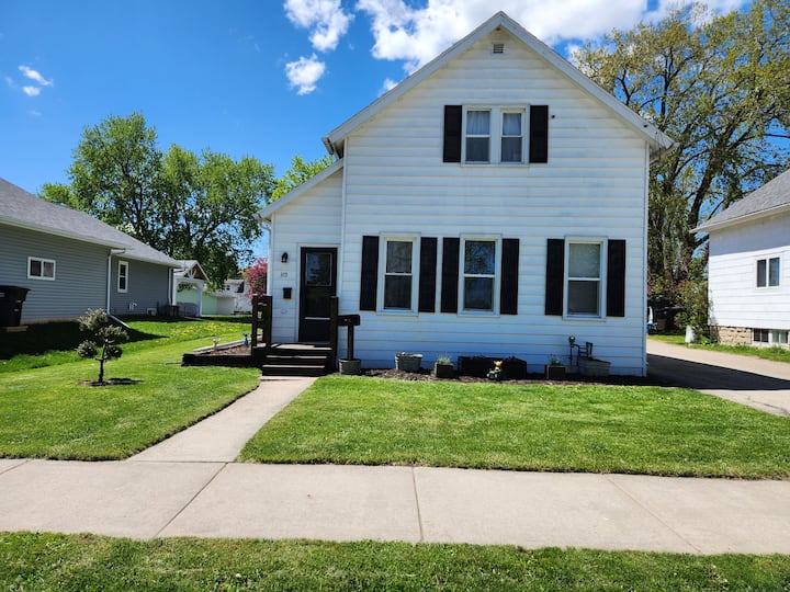 House For Rent For Eaa Week! - Oshkosh, WI