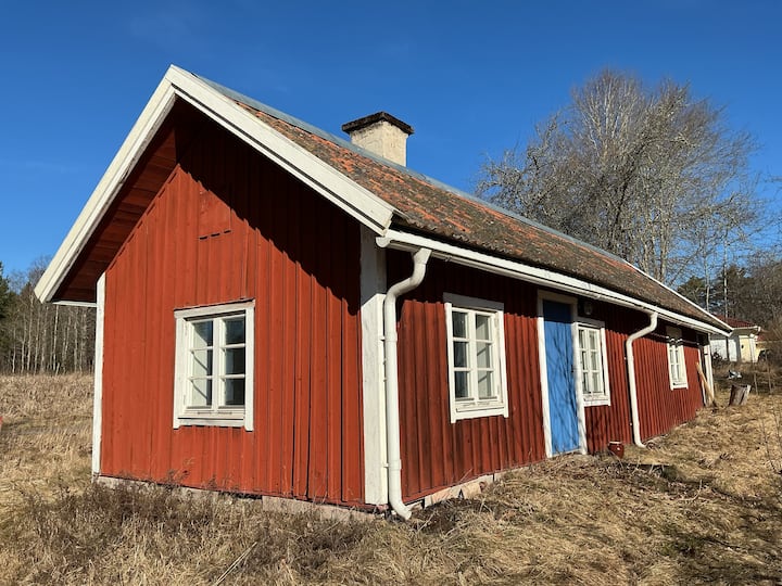 Stuga I ÅMmeberg - Askersund