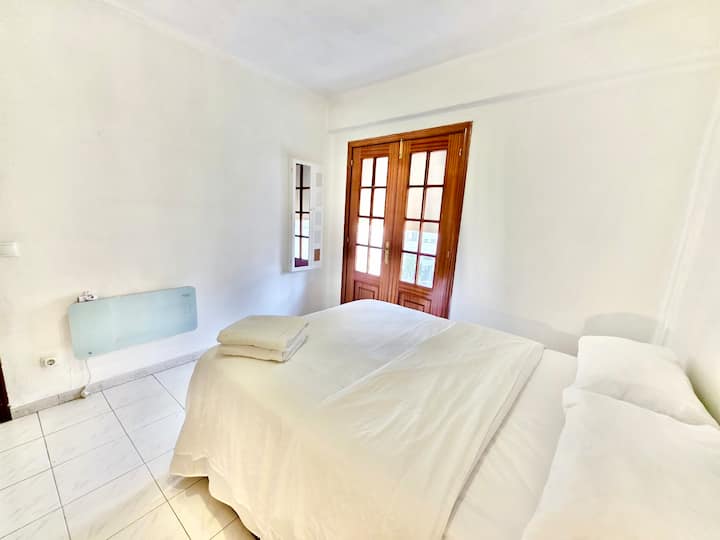 Central Double Room Near The Cathedral - Santiago de Compostela
