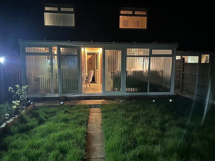 Absolute Sweet Family  Home 5minutes-clacton Pier - Walton-on-the-Naze