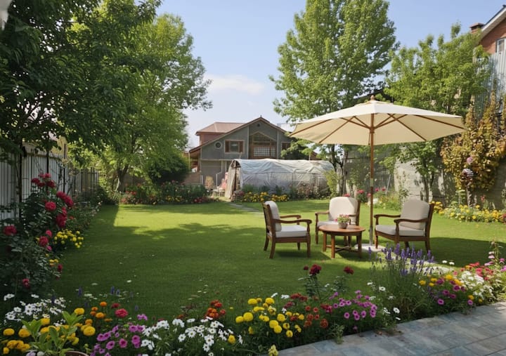 Anjeer Villa - Srinagar
