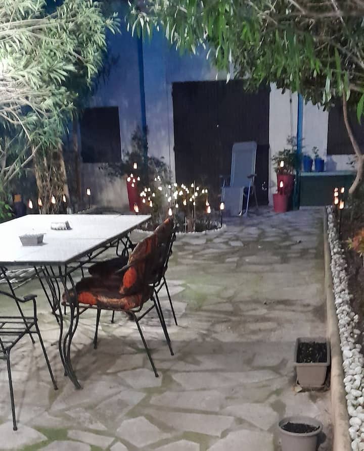 Chambre Dans Appartement De Charme. - Marseille