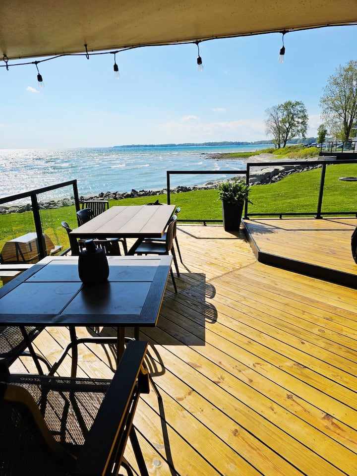 Waterfront Cottage At Sherkston Shores Resort - Port Colborne