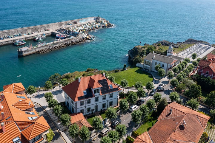 La Casa Del Faro - Llanes