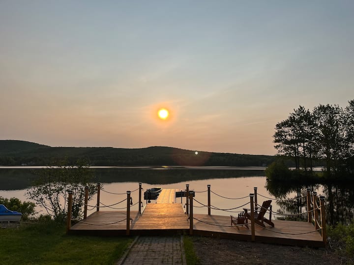 Directement Au Bord De L’eau - Quebec