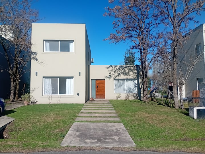 El Paraíso En Los Cardales. - Campana