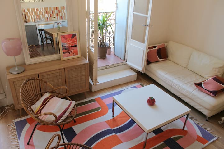 La Vie En Rose, Petit Nid Perché Au Quartier Haut - Sète