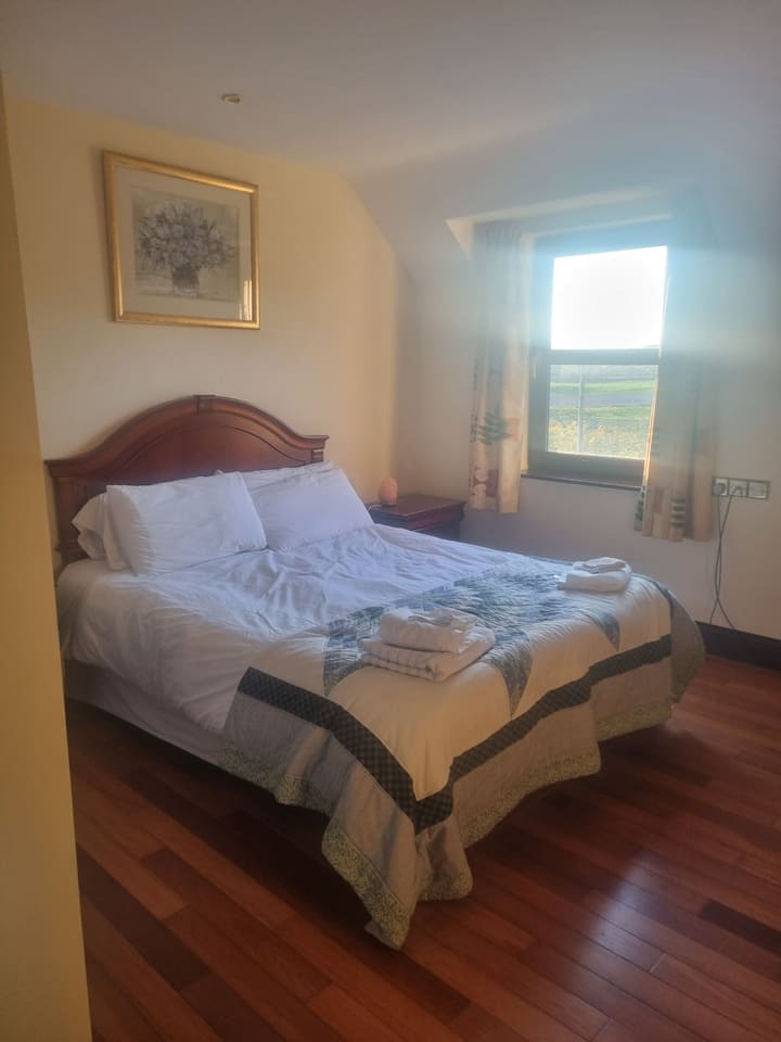 Loughine 2 En Suite - Skibbereen