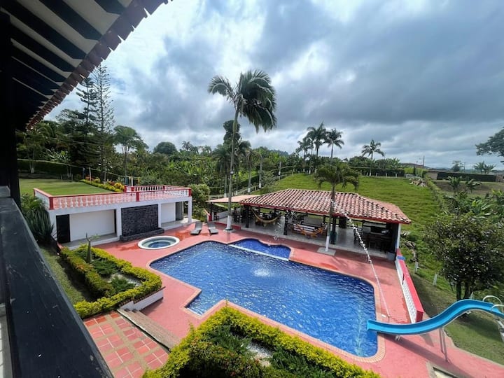 Finca La Bombonera - Pereira
