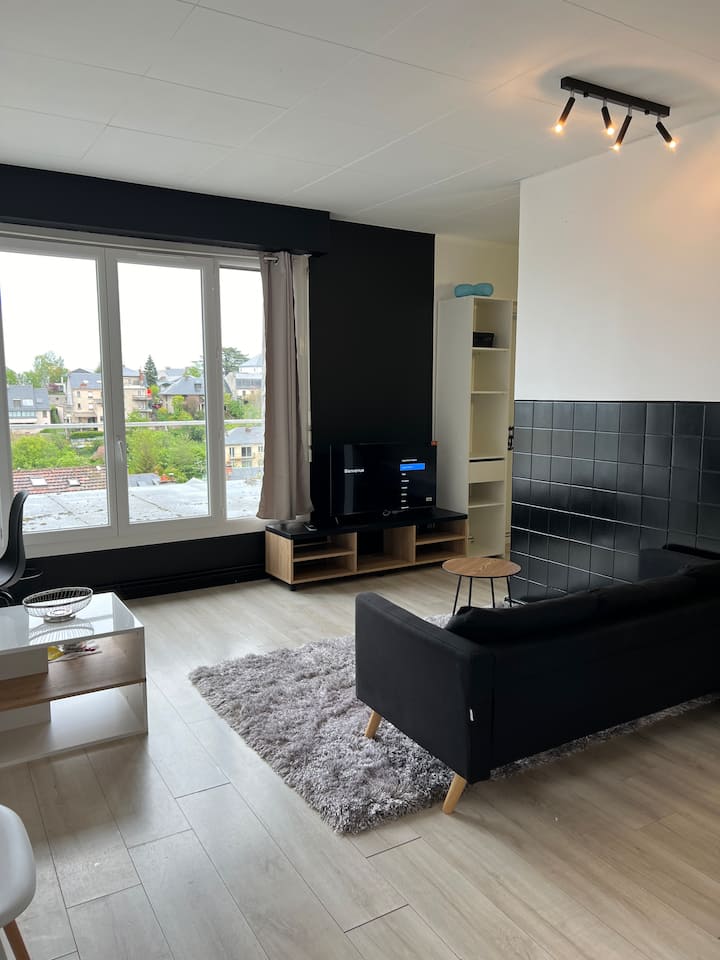 Chez Max - Vue Dégagée - T1 Bis - Rodez