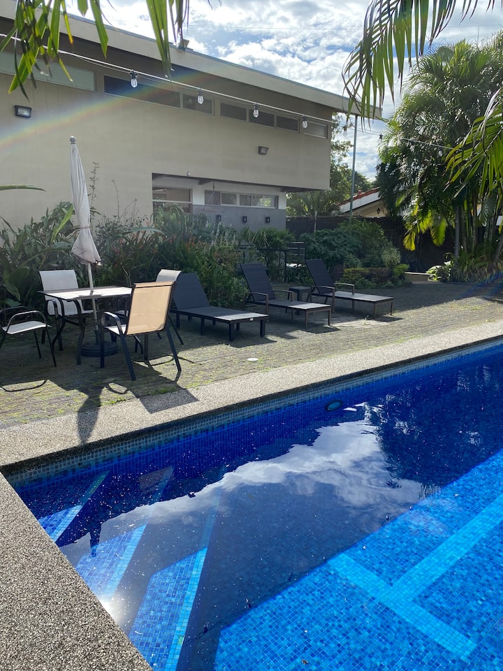 Villa Country Club. 10 Min To Airport - San José