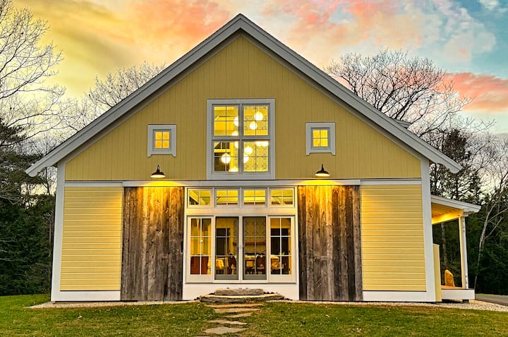 Tripping Gnome Farm Guest House - Freeport, ME