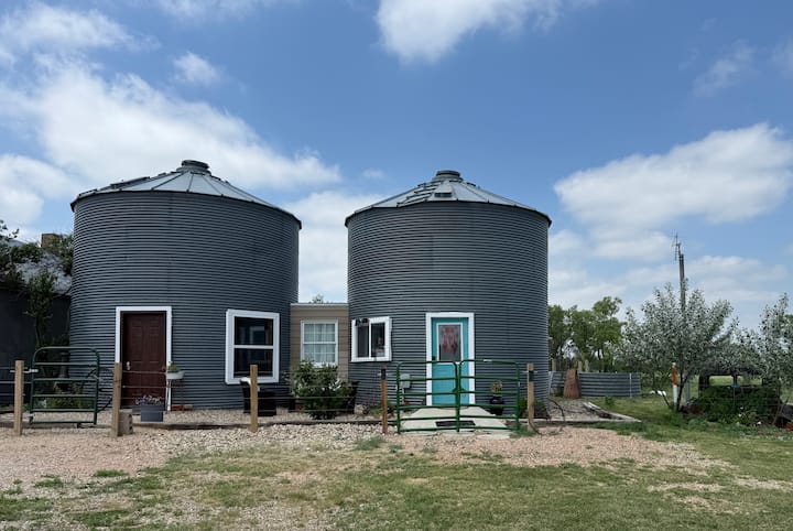 Bin2quinn - Badlands National Park