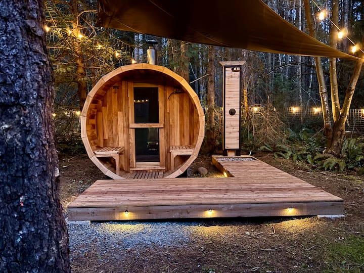 Private & Cozy Forest Retreat W/ Sauna & Fire - Canada
