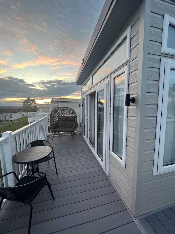 Luxury Seaview At Combe Haven - Battle