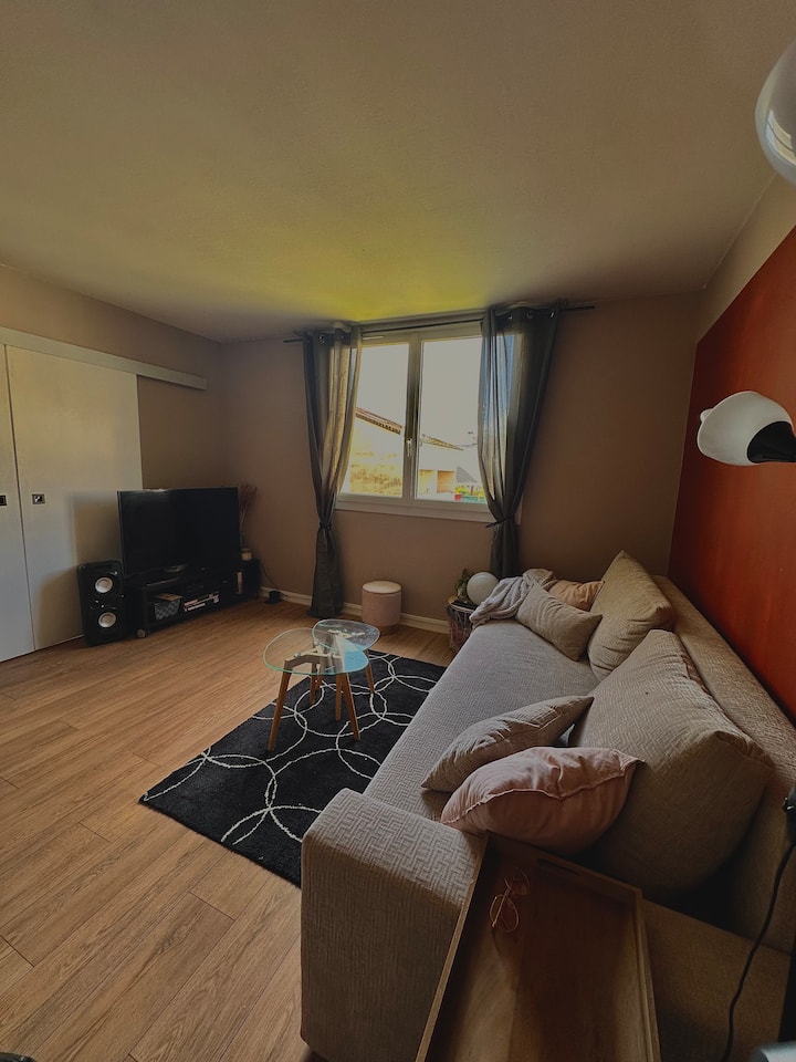 Appartement - 5 Min Du Circuit - Le Mans