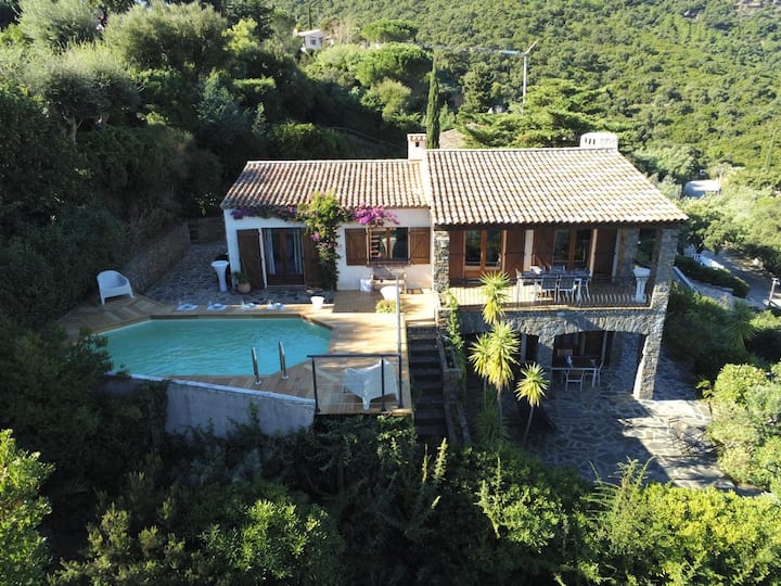 Charmante Villa 10/14p Jolie Vue Mer Et Collines - Cavalaire-sur-Mer