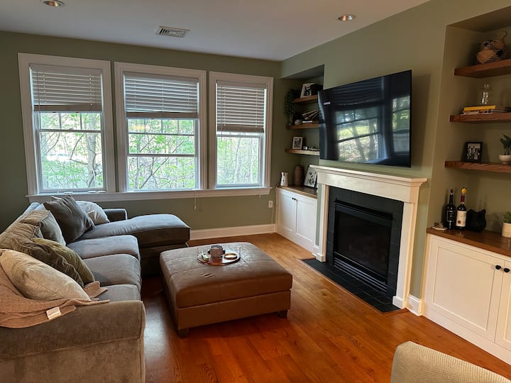 Saratoga Retreat - Saratoga Springs, NY