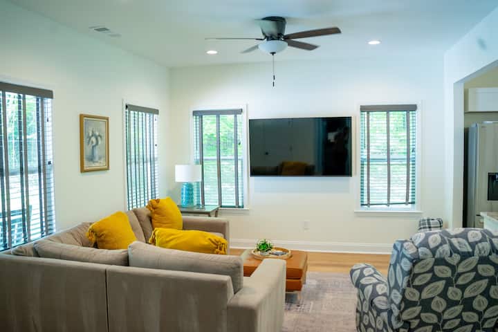 Tranquil Mountain Retreat Near Wineries & Downtown - Dahlonega, GA