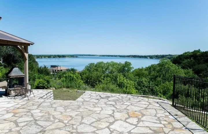 Lake View Condo On The Hill - Granbury, TX