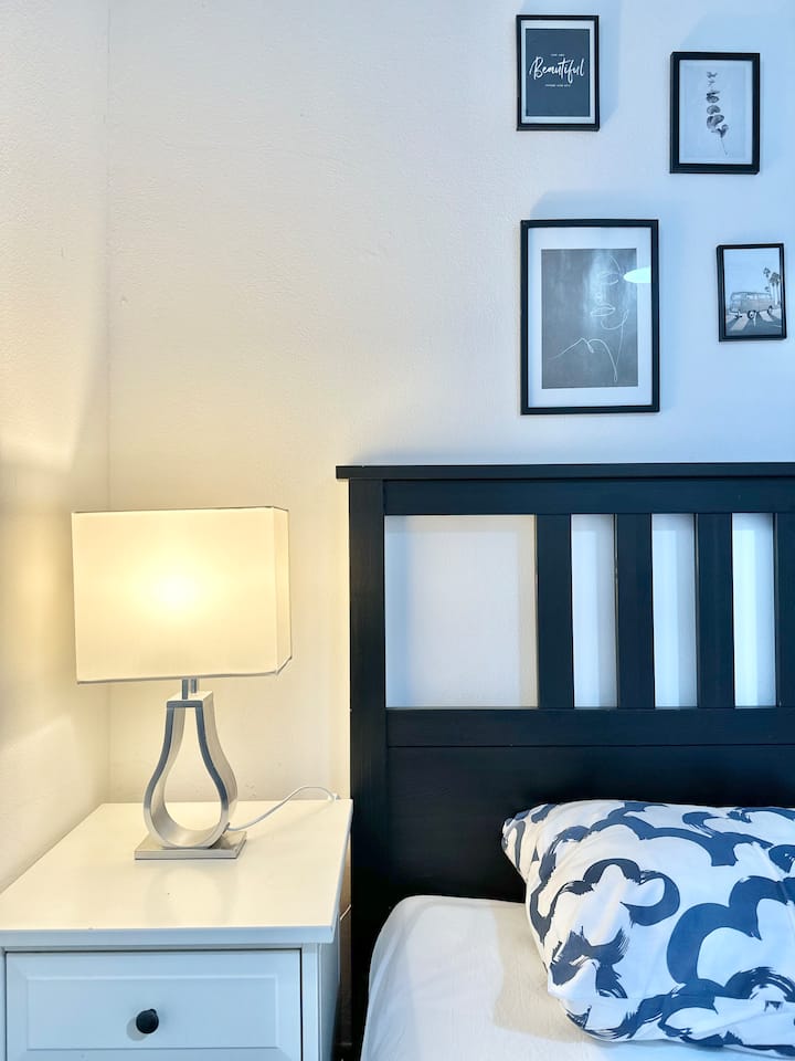 1br Charming Apartment Near Center - Praga