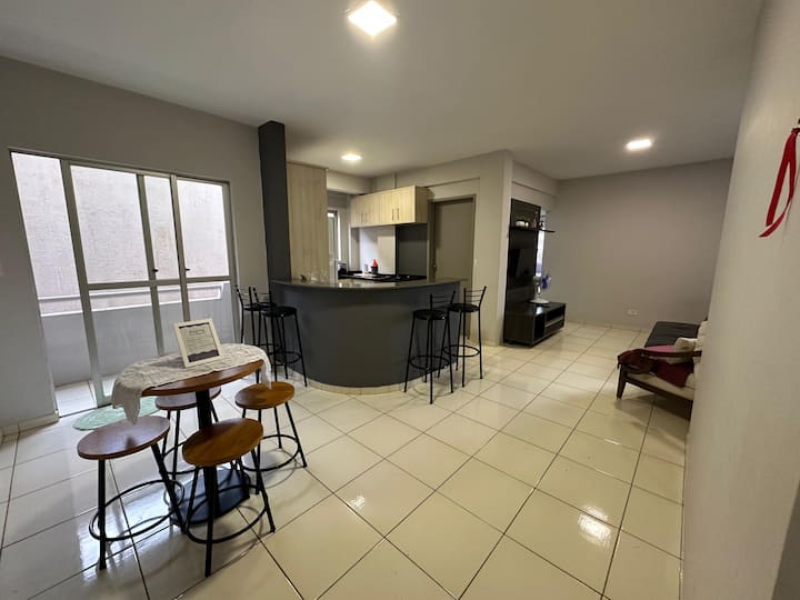 Apartamento 2 Quartos Familiar No Centro. - Foz do Iguaçu