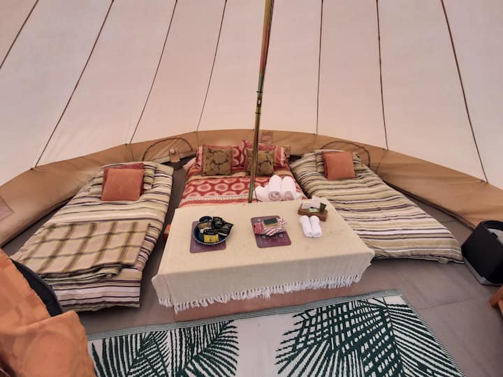 Riverside Meadow Glamping (Kingfisher) - Aberystwyth