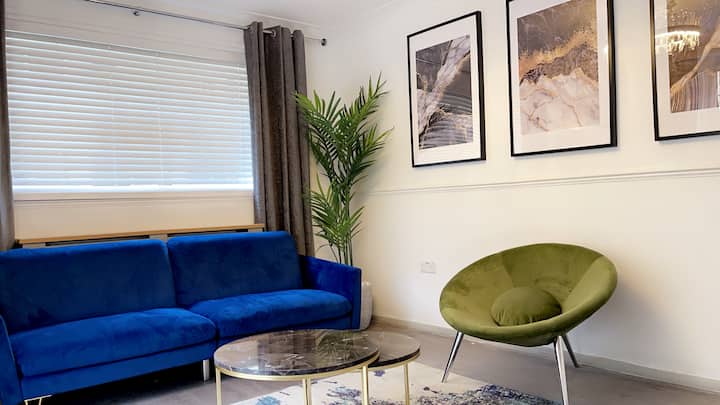 Entire Luxville 5 Bedroom Home - Londra