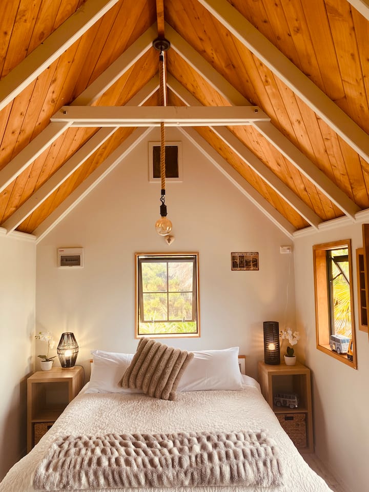 Pine-nut Grove Cabins - Northland