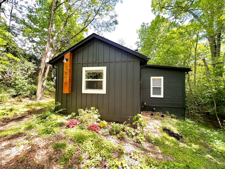 *Secluded+charming ~ 2br Cottage* - Beavercreek, OH