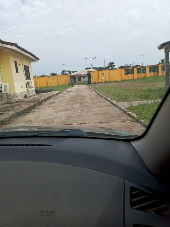 Elegant Living - Liberia