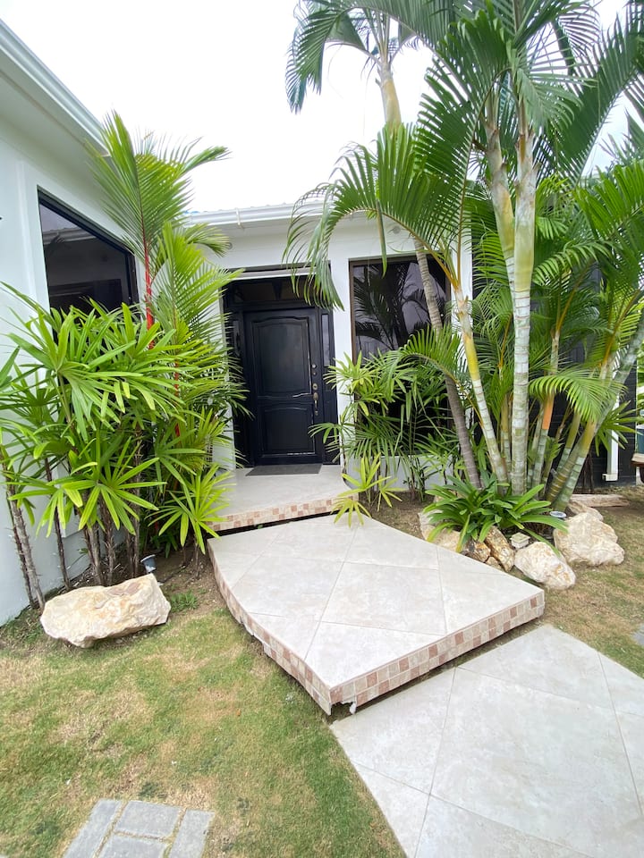 Casa Arena Mar
Taos Punta Blanca - Punta Blanca