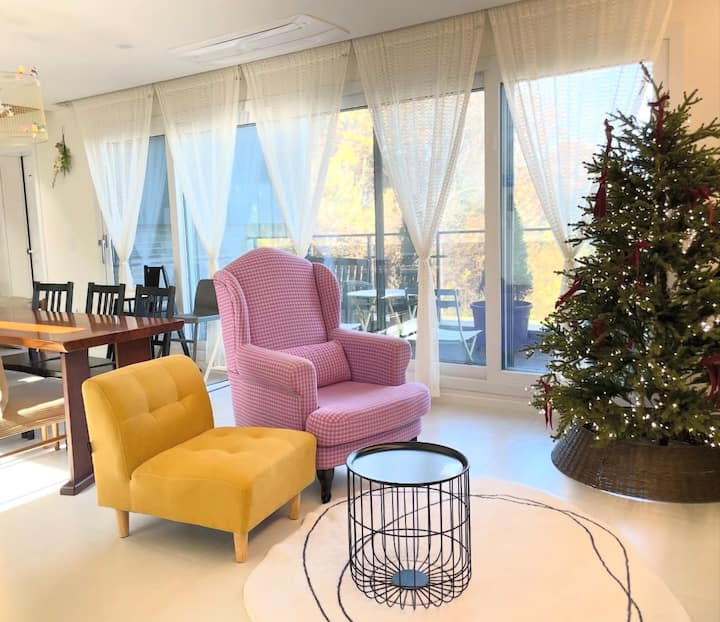 품스테이/파주/복층/헤이리/프로방스/첼시아울렛/바베큐/전원주택/잔디마당/키즈풀 - Paju-si