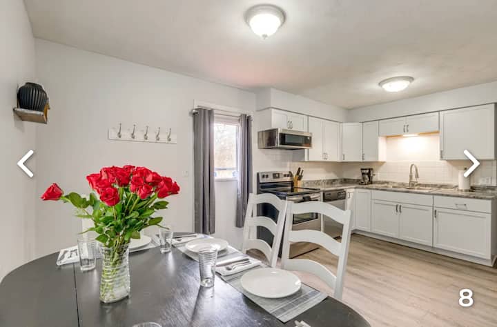 Two Bed Fully Furnish Townhouse - Canton, OH