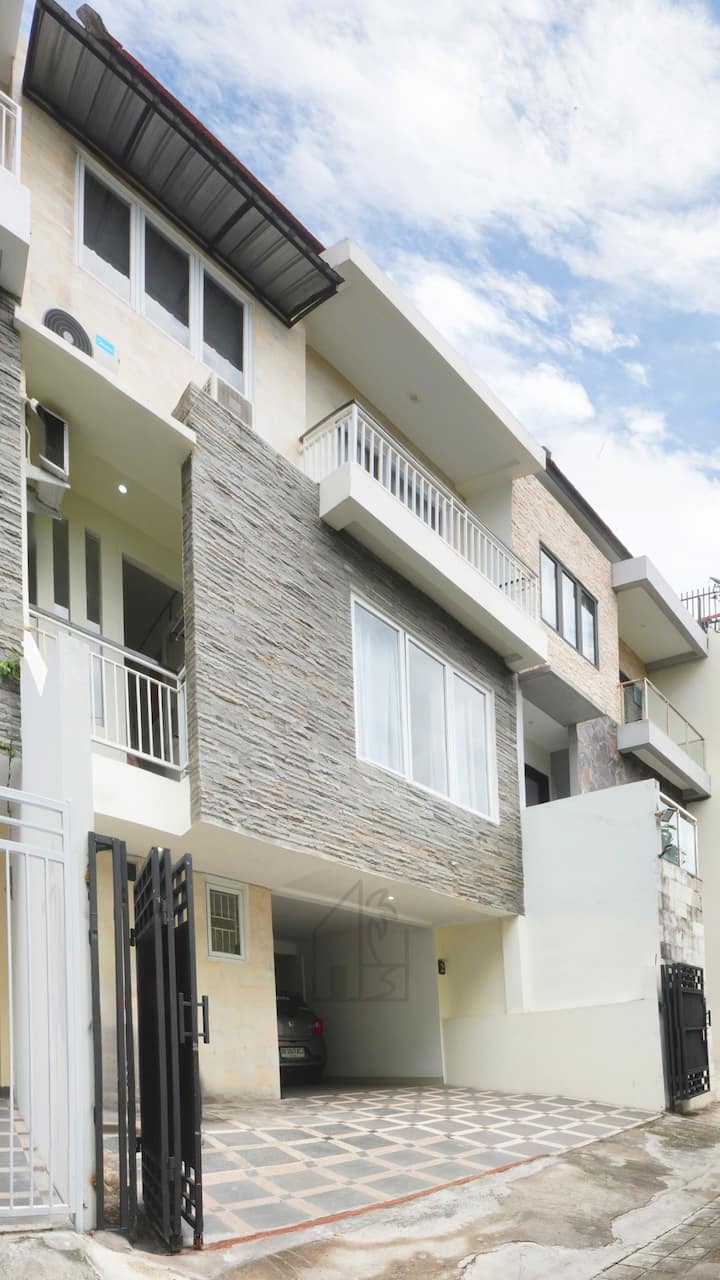 3br|near Sanur Beach|sanur Port|townhouse Villa - Denpasar