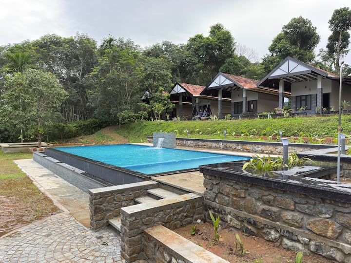 Meghamalhar Premium Cottage. - Wayanad