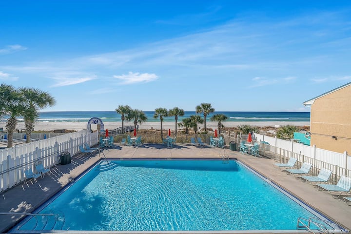 Ashley’s Oasis ! Pcb - Panama City Beach, FL