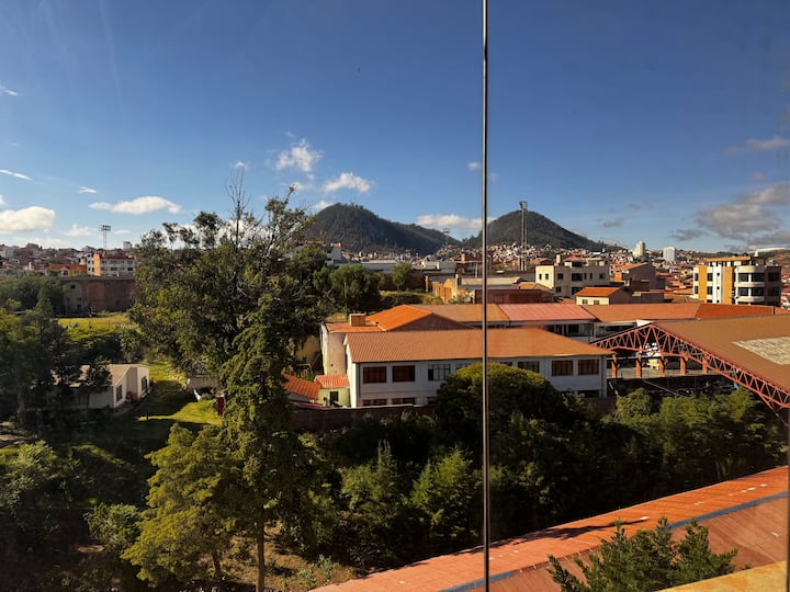 Departamento En Sucre, Cerca Del Parque Bolívar - Sucre