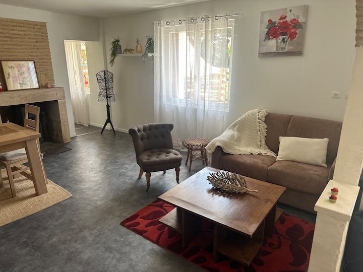 Maison 1 Chambre Avec Terrasse. - Roquebrune