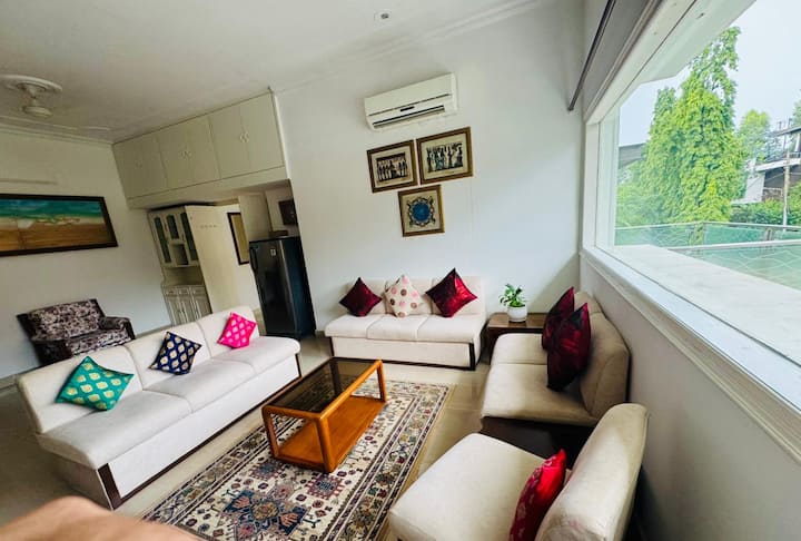 Heart Of Chandigarh Retreat - Chandigarh