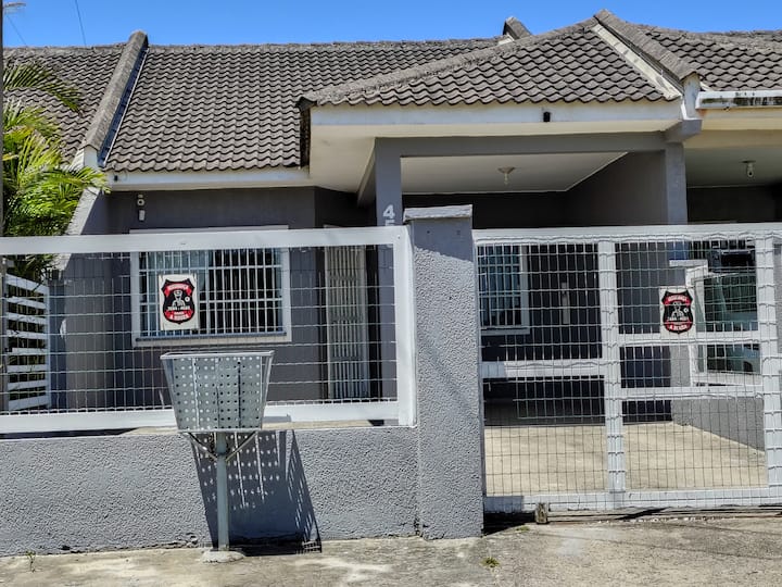 Casa Em Tramandaí Perto Do Mar - Tramandaí