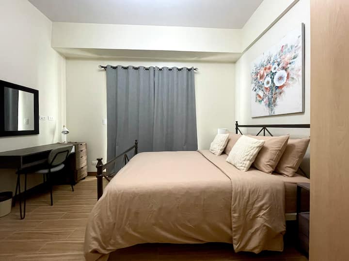 2br / 2bath Condo In St Honore Near Icc - Iloilo City
