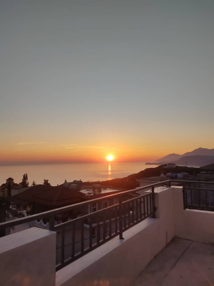 Studio Lukova Center - Lukova