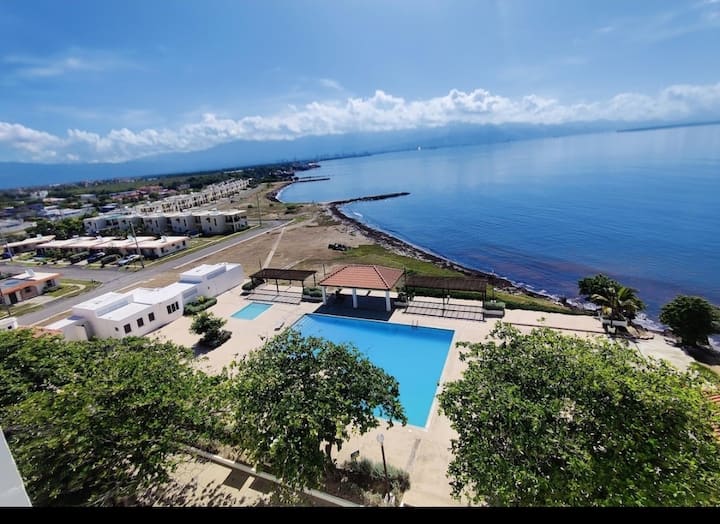 Bayfront Ocean View Gated - Jamaica
