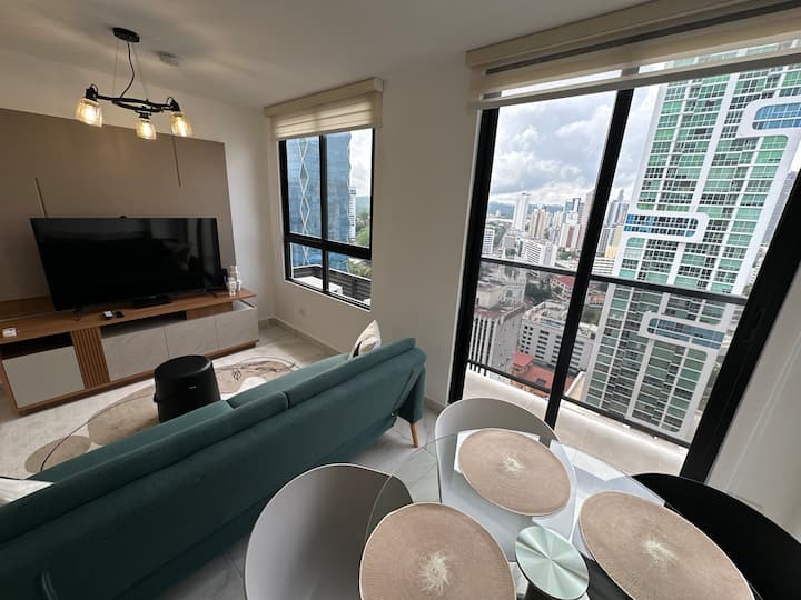Gem Downtown Free Parking (1) Bed (2) Bath 25h - Panama City