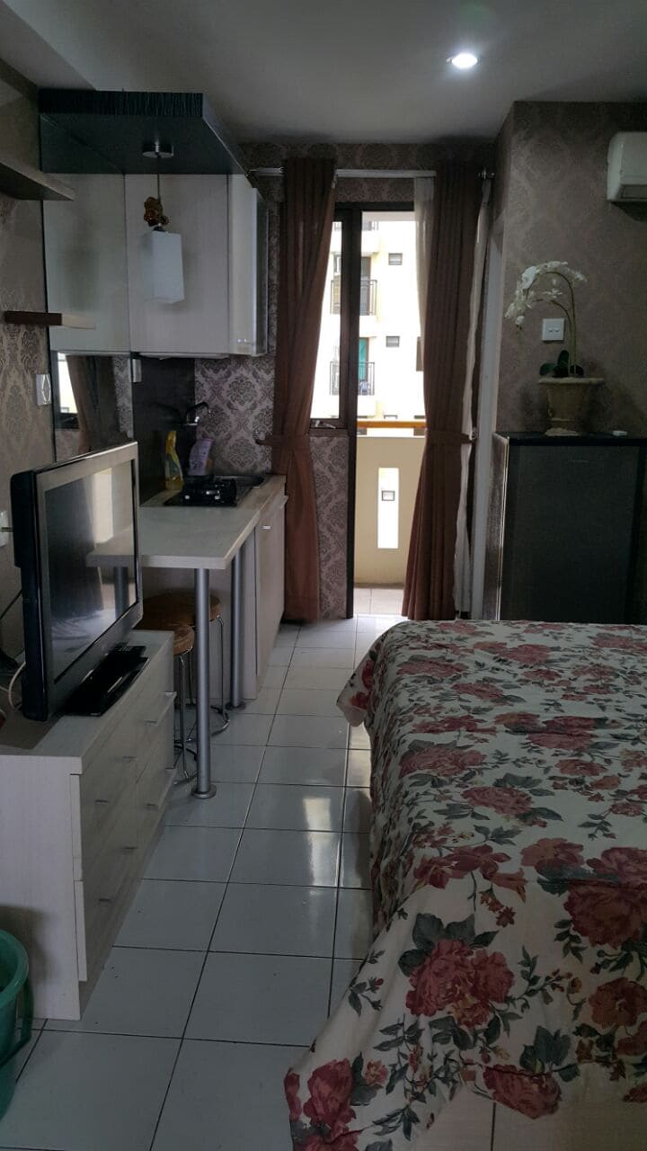 Studio de la ville de Kebagusan 10e étage - Appartements à louer à ...