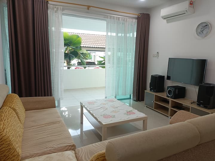 Homelite Resort - Miri