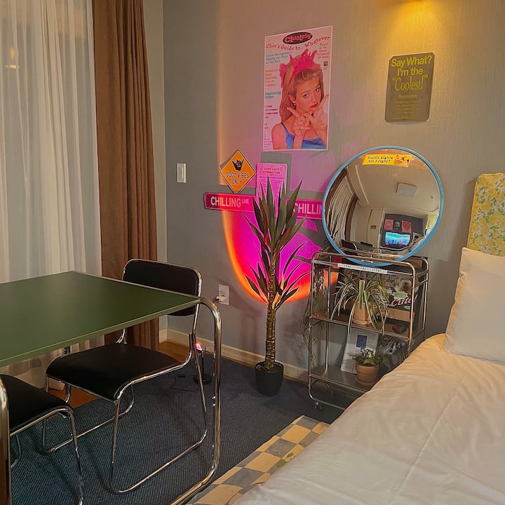 페이보릿제주_ 1/공항5분/뚜벅이들이좋아하는숙소/롯데면세점1분/애견동반0/마사지기기 구비 - Jeju