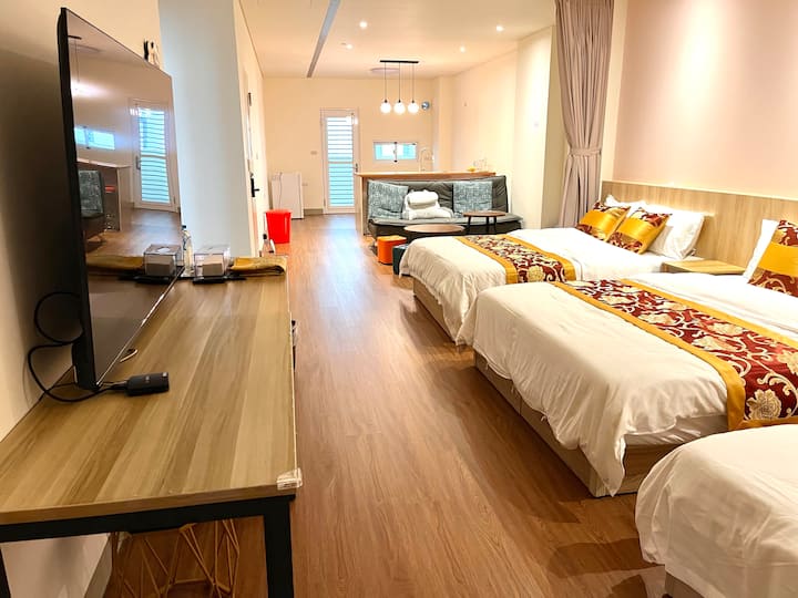 翔鶴居-6人房- 電梯民宿(嘉義市民宿017號) - 嘉義 東區