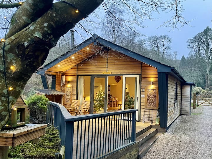 River Lemon Lodge - A Luxury Woodland Sanctuary - Dartmoor Forest